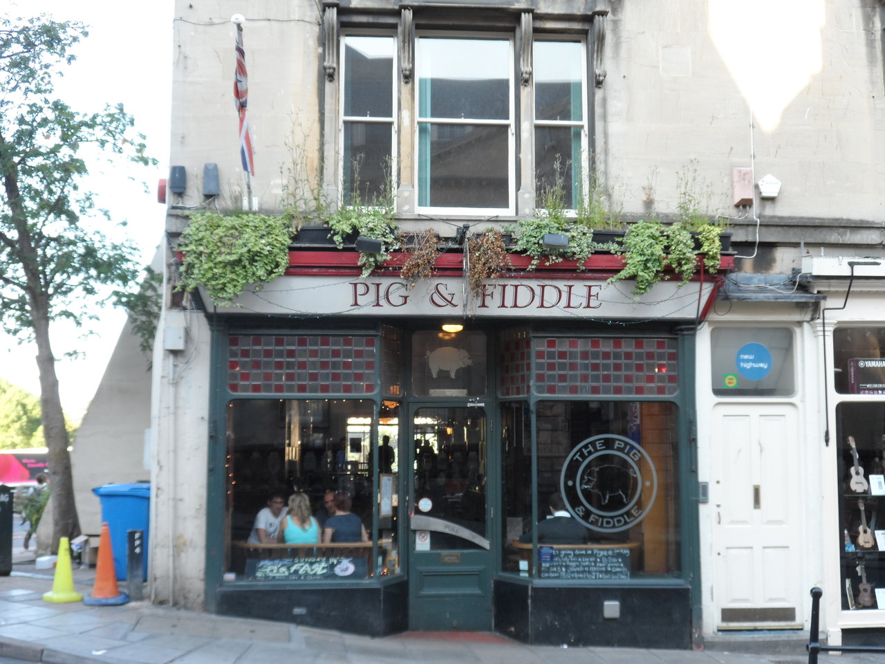 Bath Food - The Pig And Fiddle